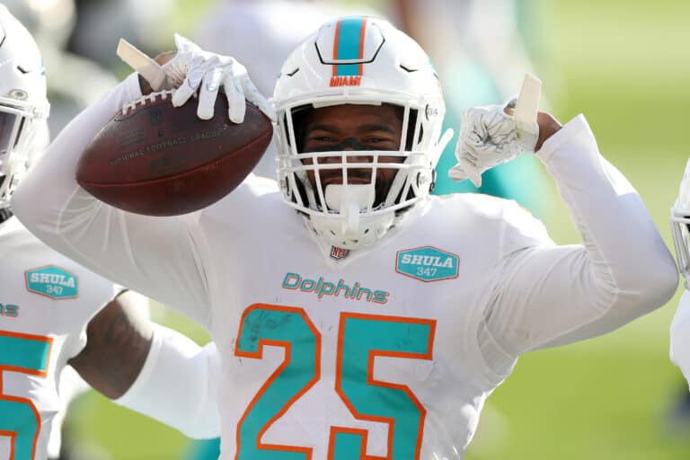 Xavien Howard Reportedly Interested In Joining AFC South Team
