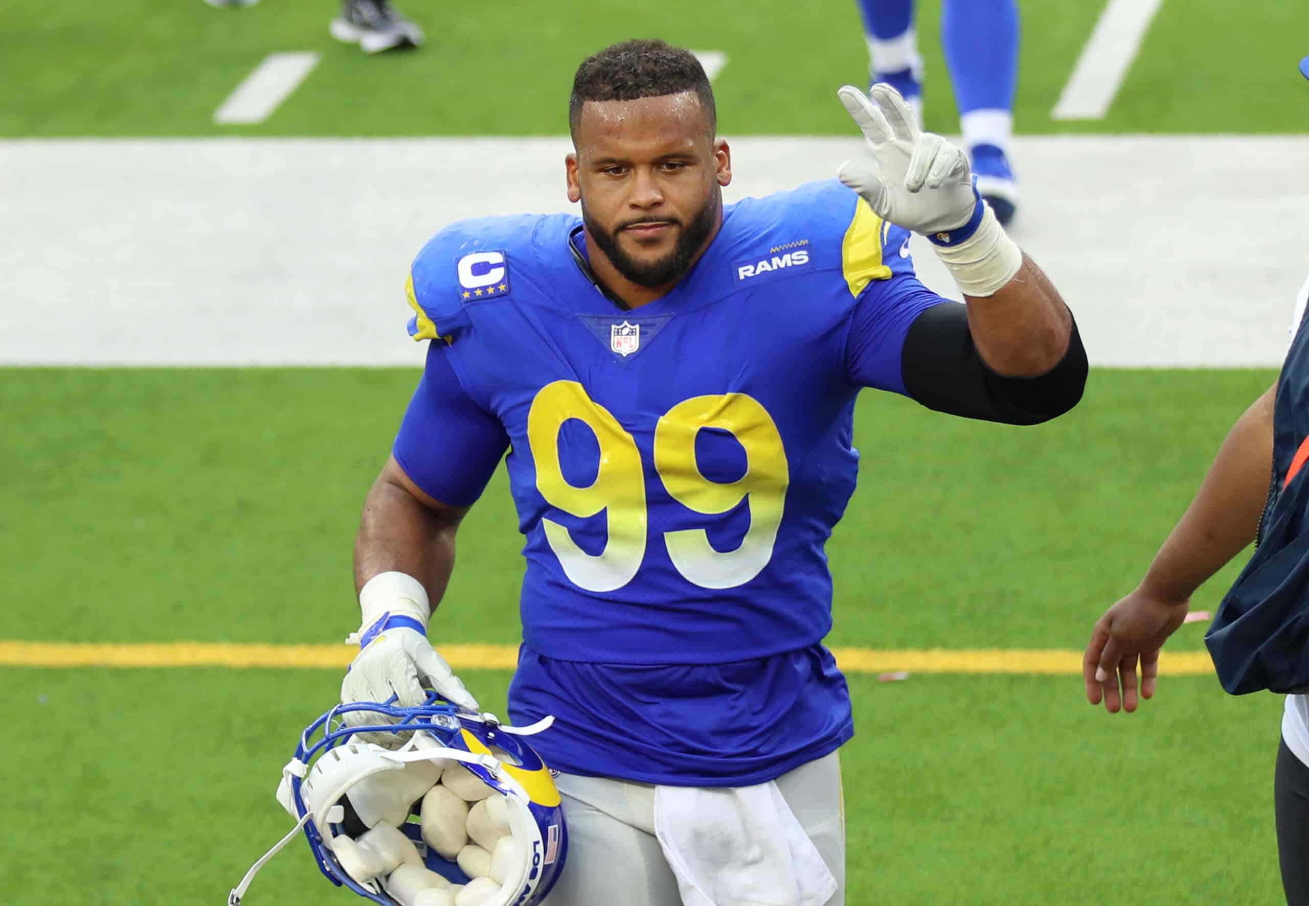 Aaron Donald Is Tied With A Fellow GOAT In All-Time Madden Feat