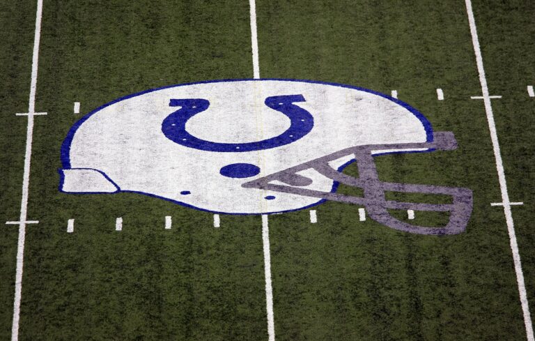The Dennis Kelly Acquisition Is A Huge Boost For The Colts Offensive Line