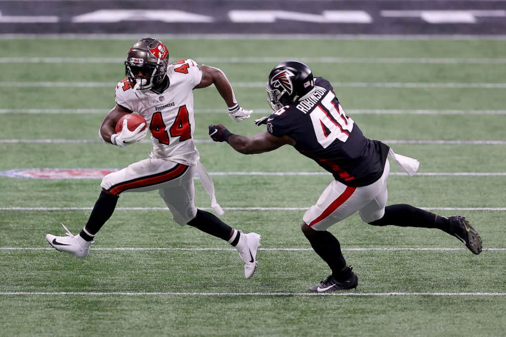 Kenjon Barner Holds A Special NFL Record That Will Surprise Fans