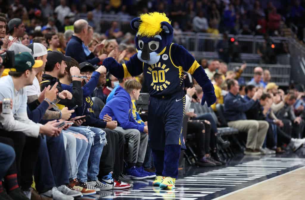 The Pacers’ 2000 NBA Finals Squad Was One For The Ages
