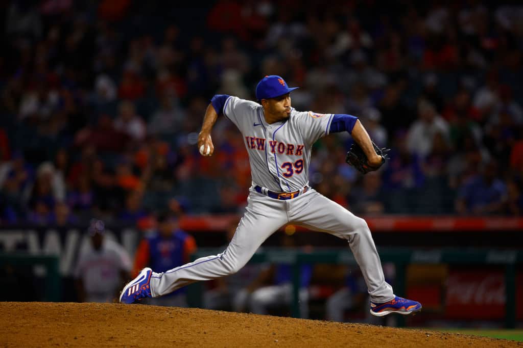 Edwin Diaz Made MLB History With A Primetime Save