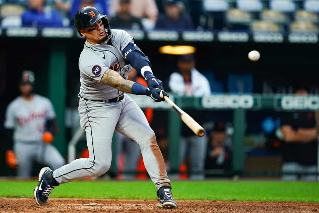 Video Edit Shows Hilarious Javy Baez Strikeout