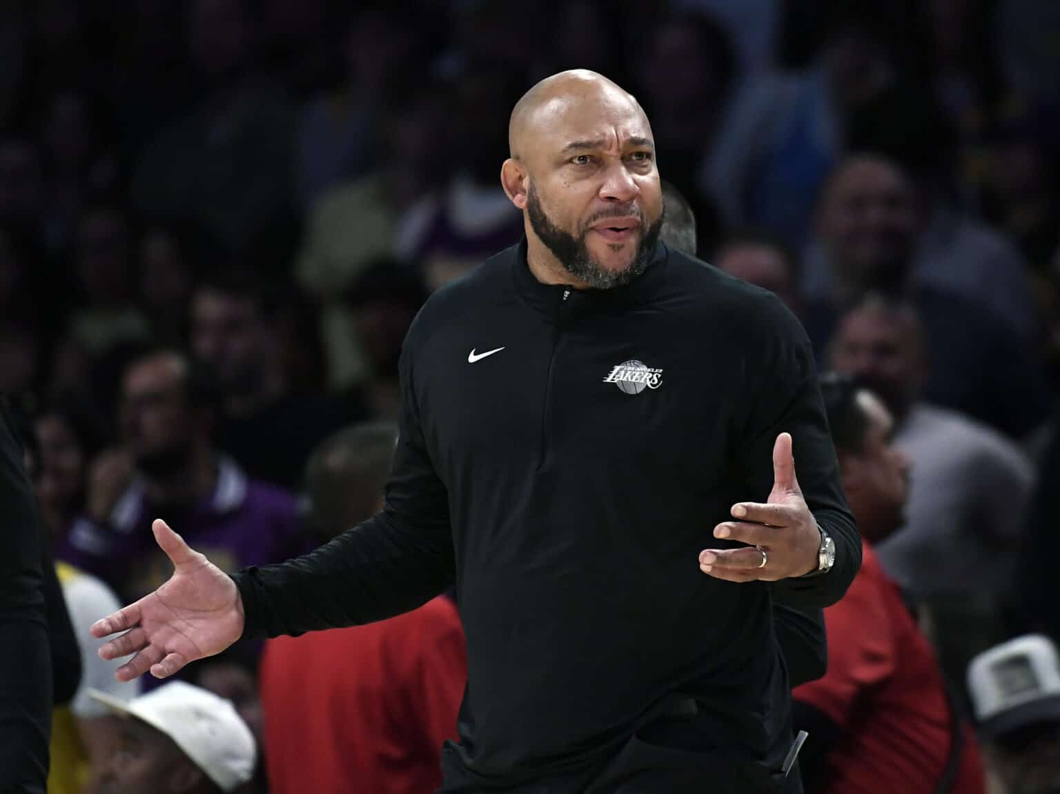 Video Shows Funny Darvin Ham Moment On Jordan Poole's Missed Shot