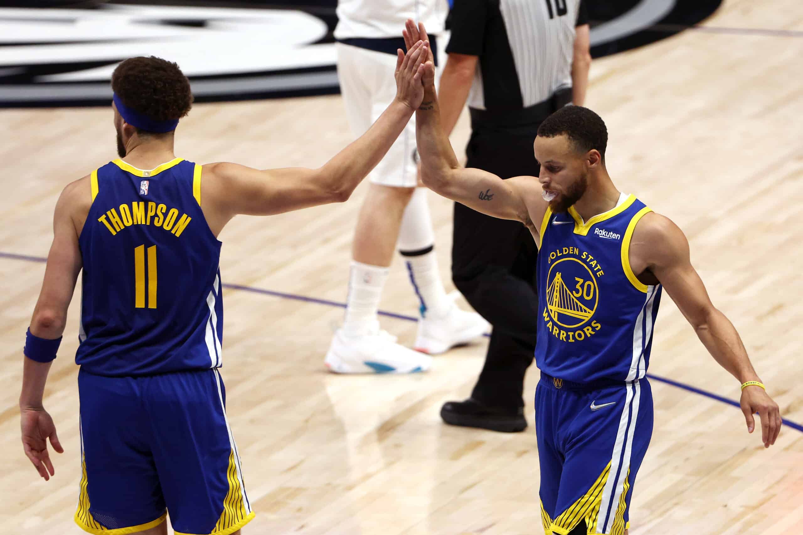 Fans React To Steph Curry's Goodbye Message To Klay Thompson