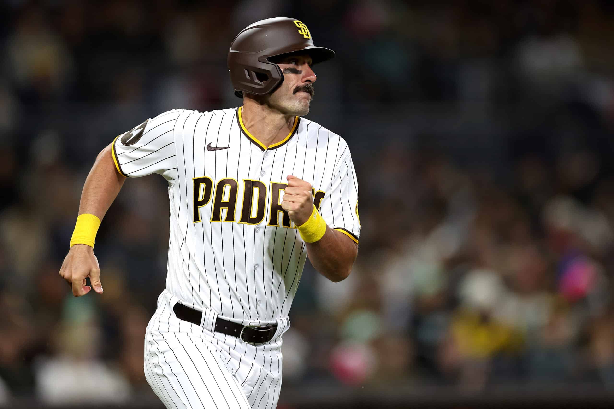 Matt Carpenter Bids Farewell To A Cardinals Legend