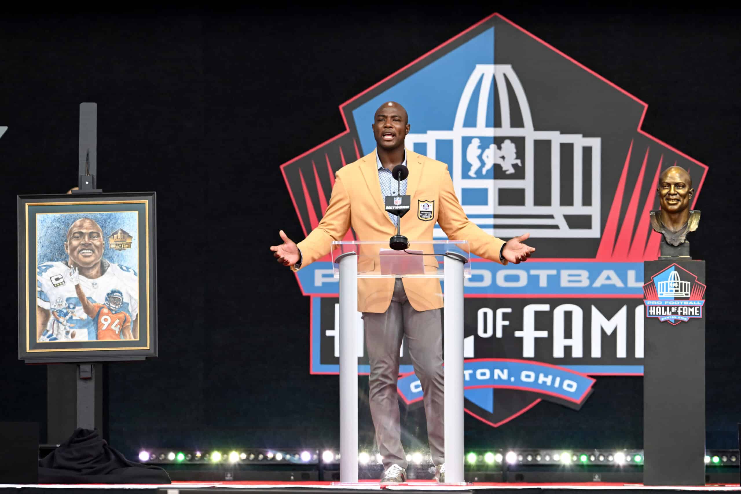 DeMarcus Ware Delivers Heartfelt Speech For 3 Former Teammates At HOF ...