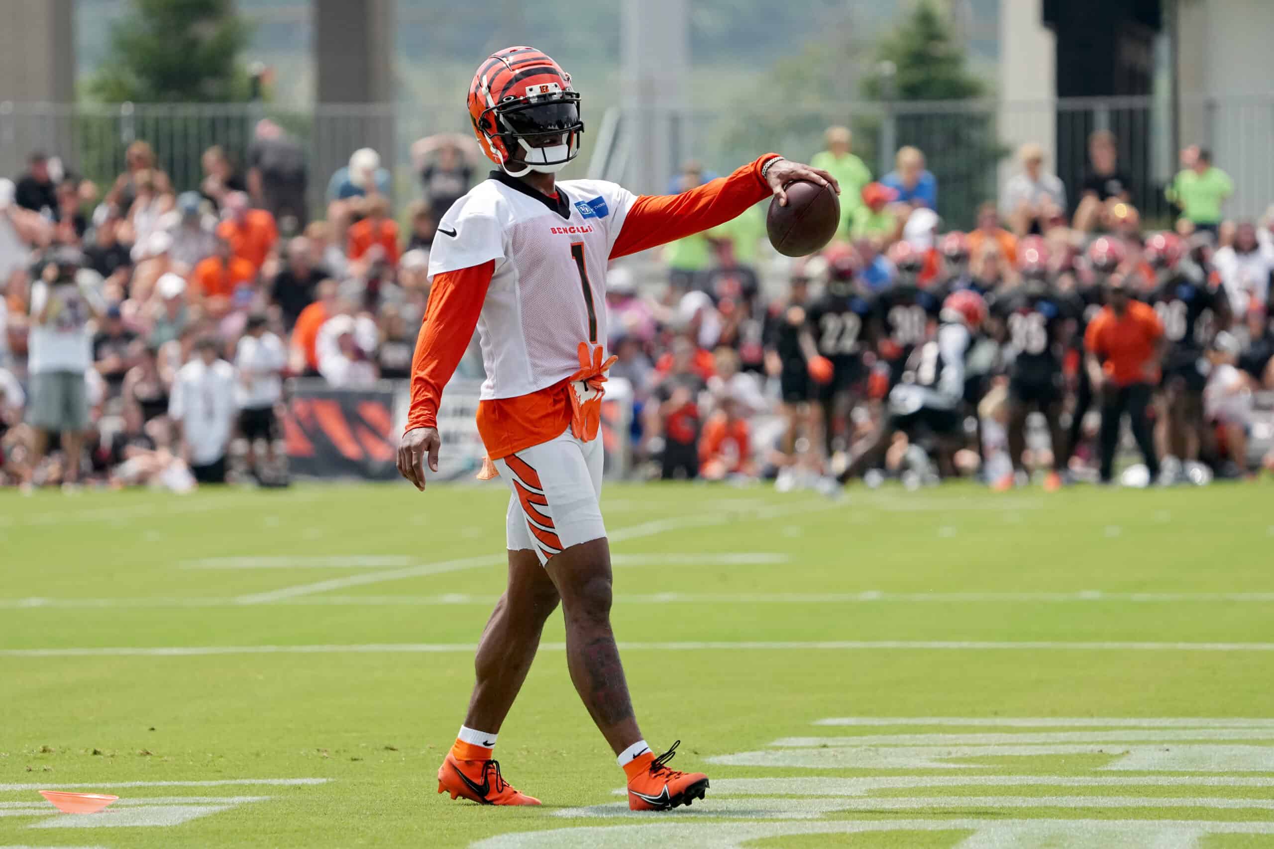 Ja’Marr Chase Gave Unique Advice To Joe Burrow After Injury