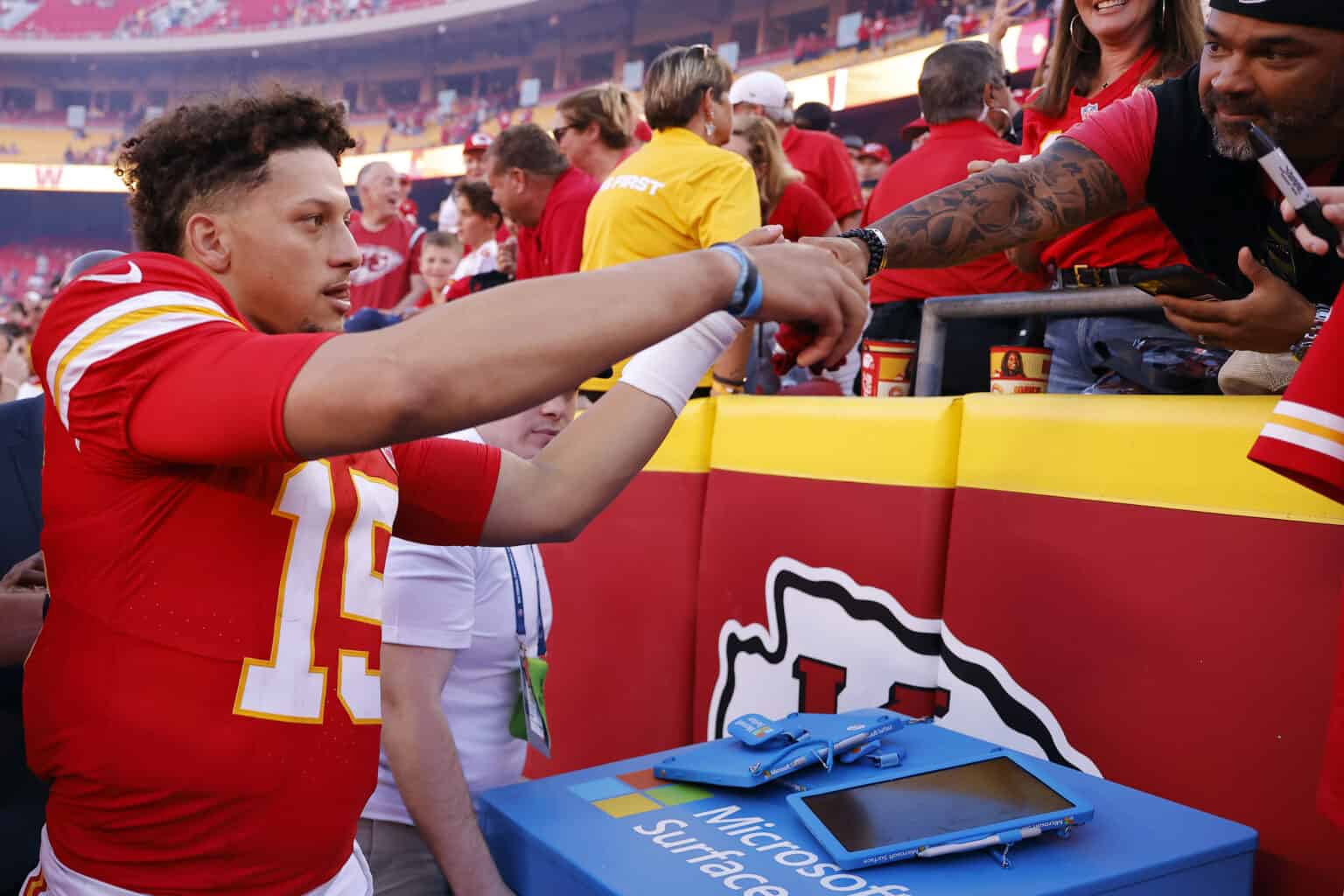 Patrick Mahomes Makes History Against Bears