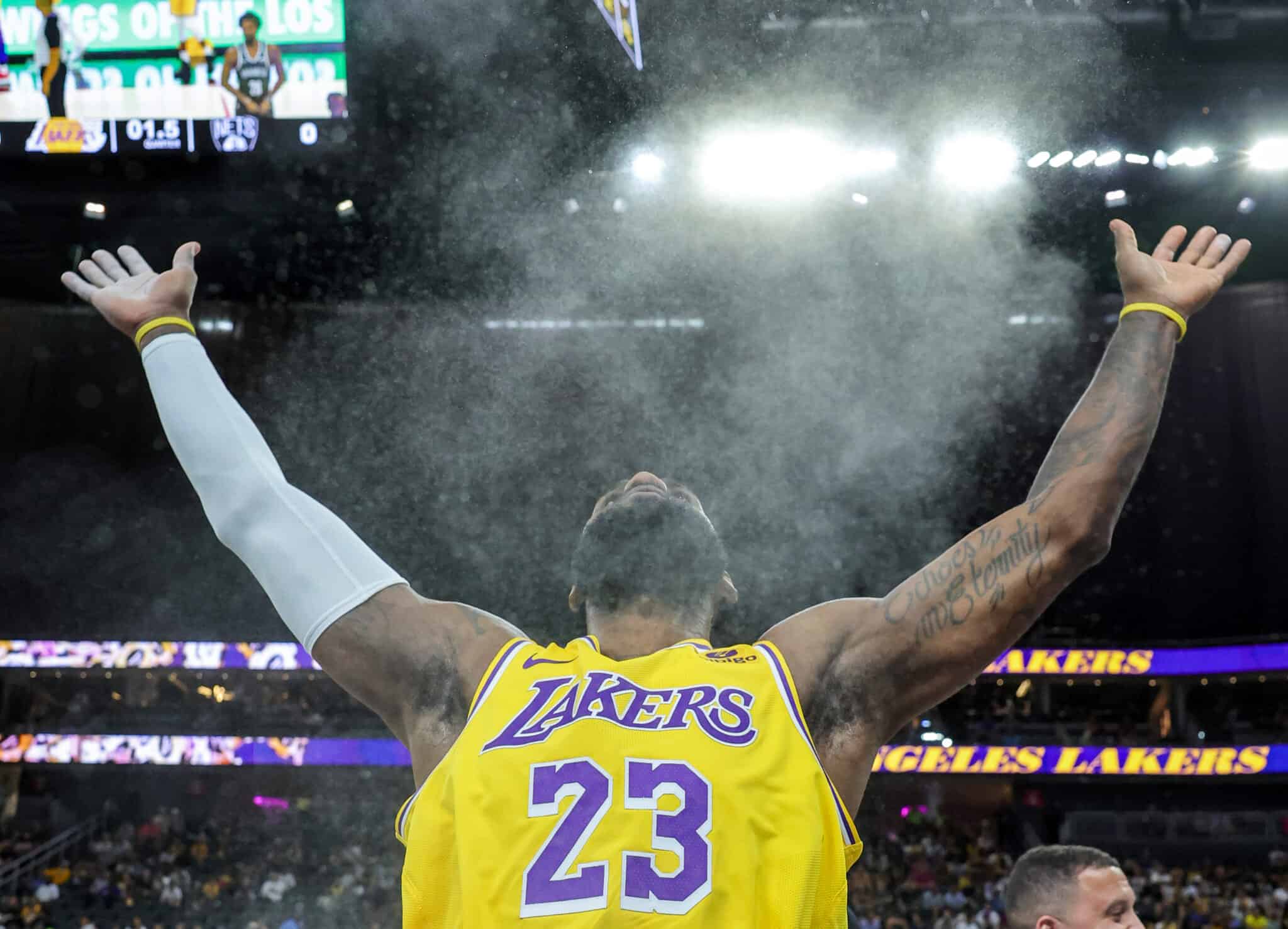 Graphic Shows How LeBron James Has Made Unbelievable History