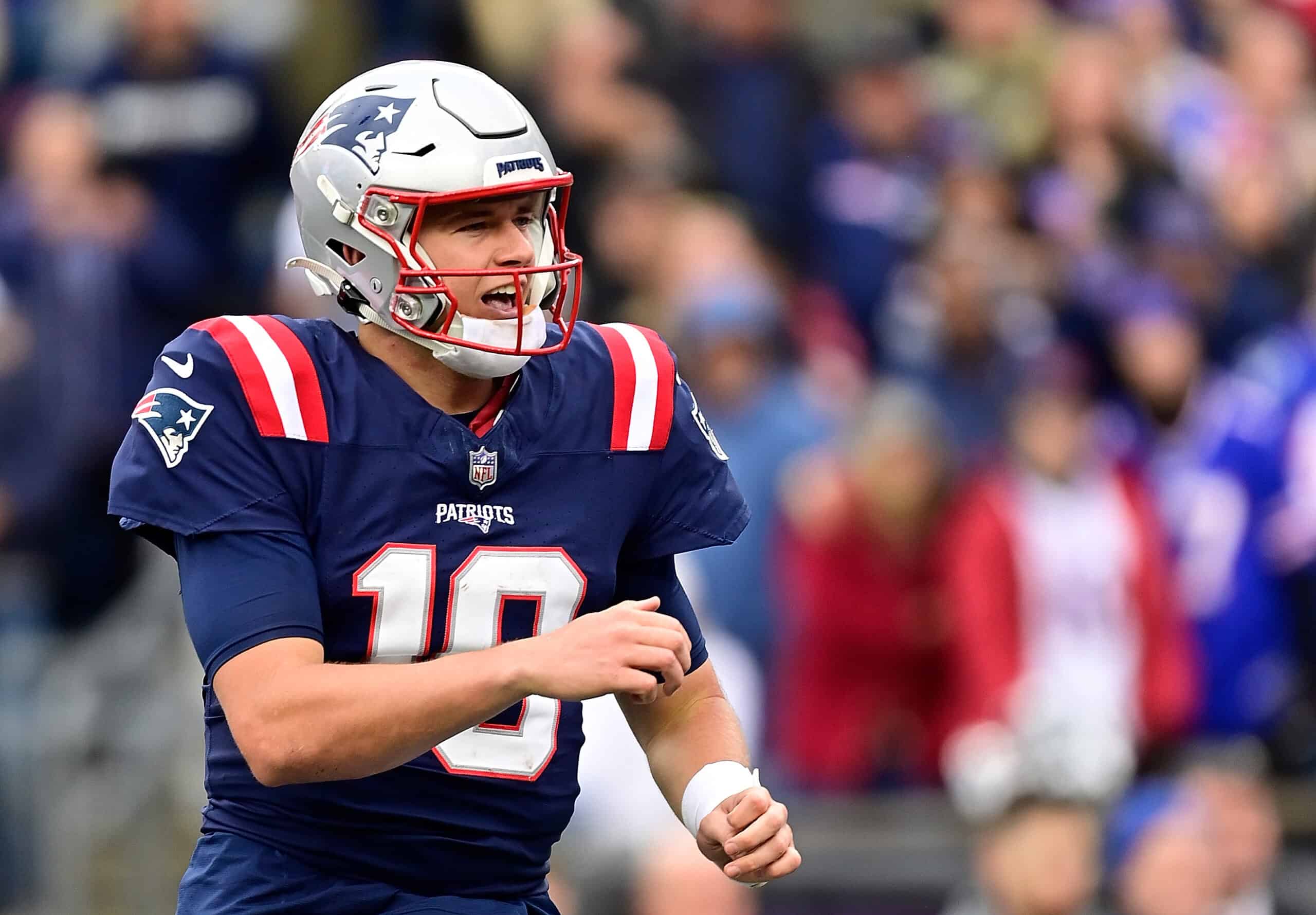 Patriots OC Says Mac Jones Doesn't Deserve To Be Blamed