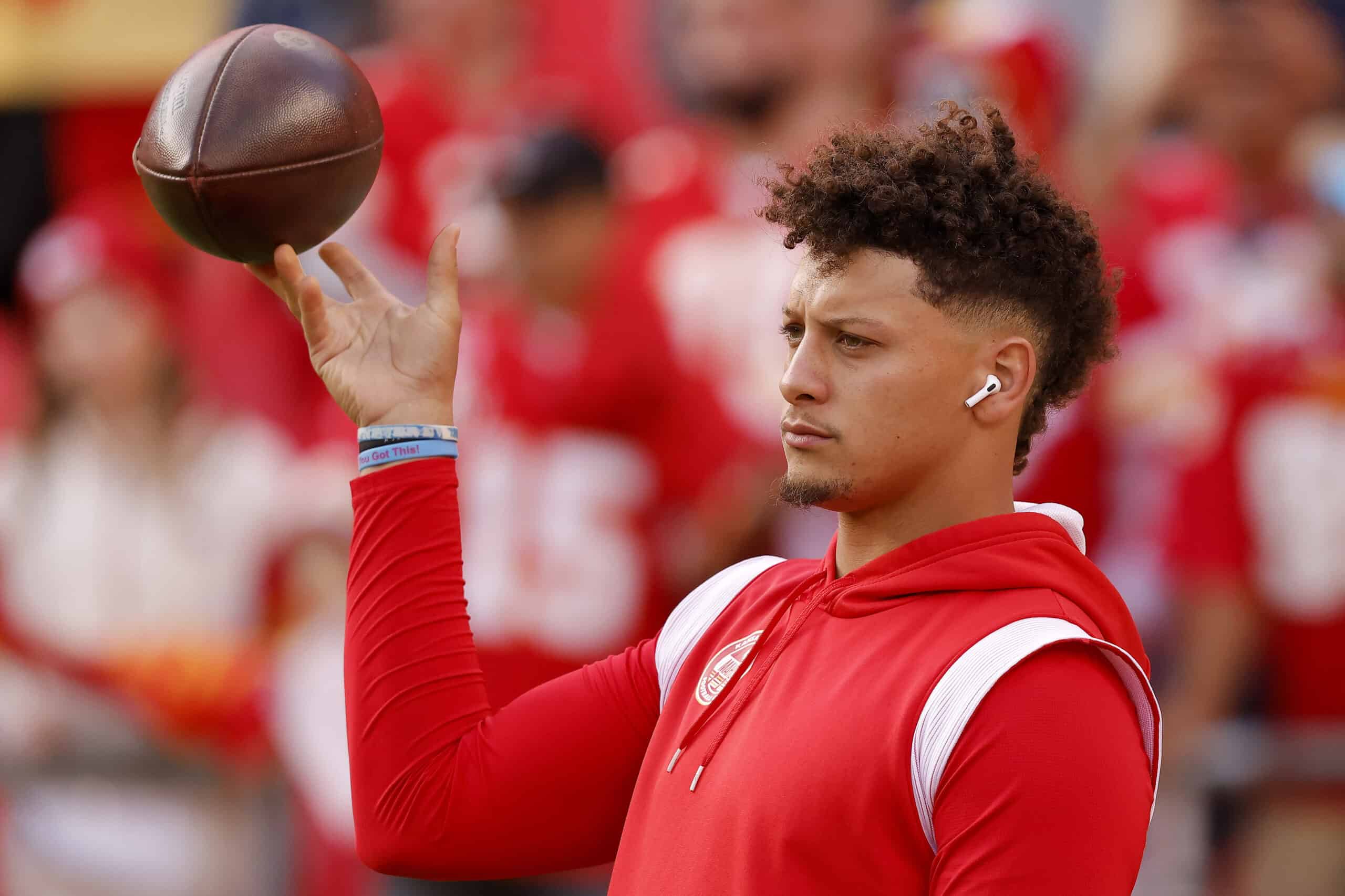 Patrick Mahomes Gets Top Spot In Recent NFL Players Poll