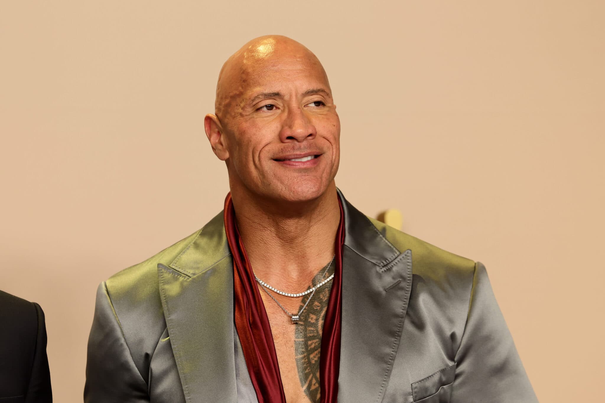 Dwayne Johnson Roasts Eagles At WWE Event