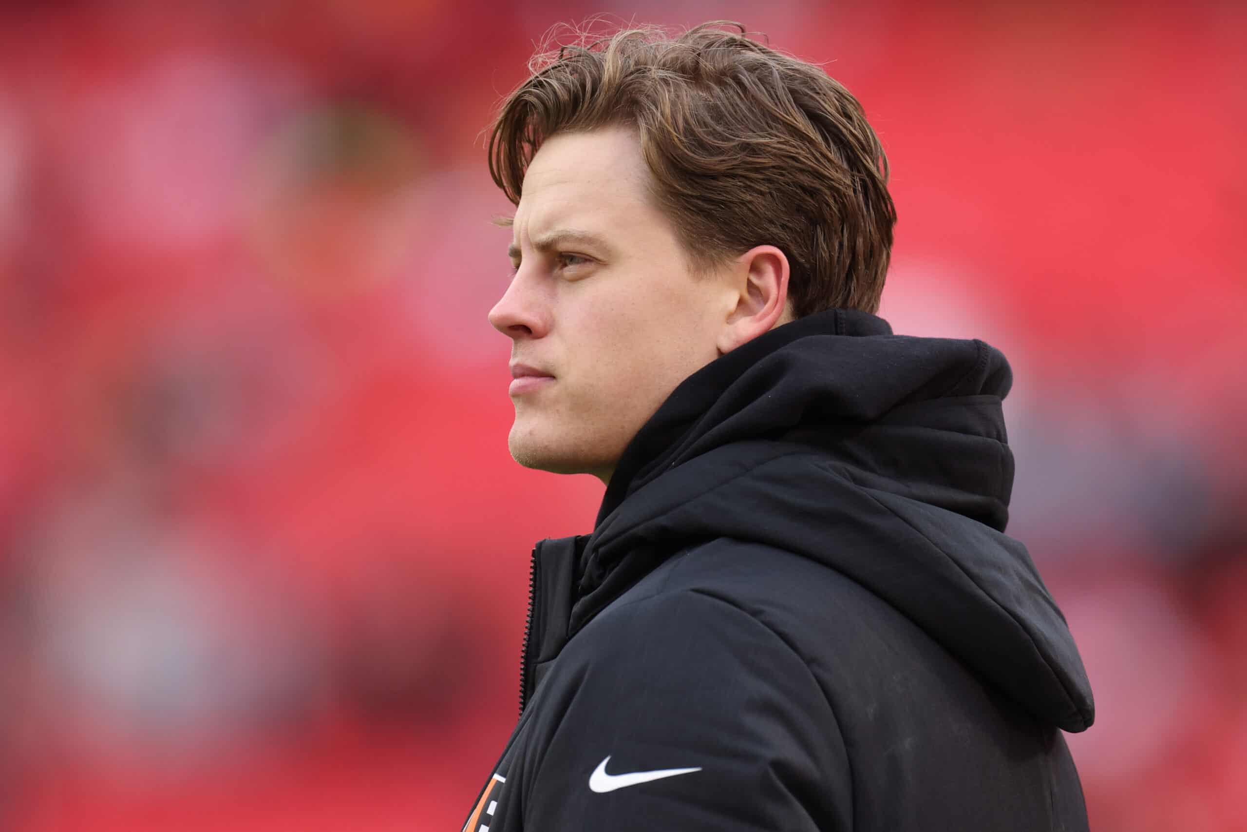 Photo Showing Joe Burrow On Vacation Is Going Viral
