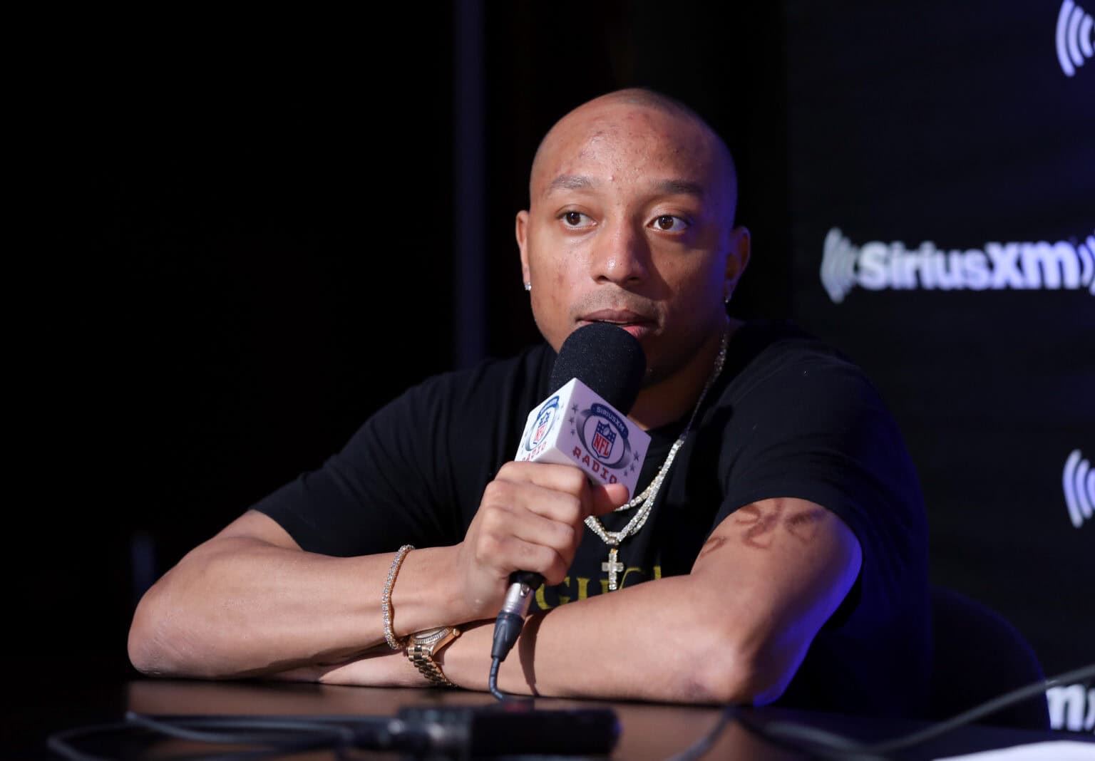 Chris Harris Jr. Names His Top-3 DBs In The NFL