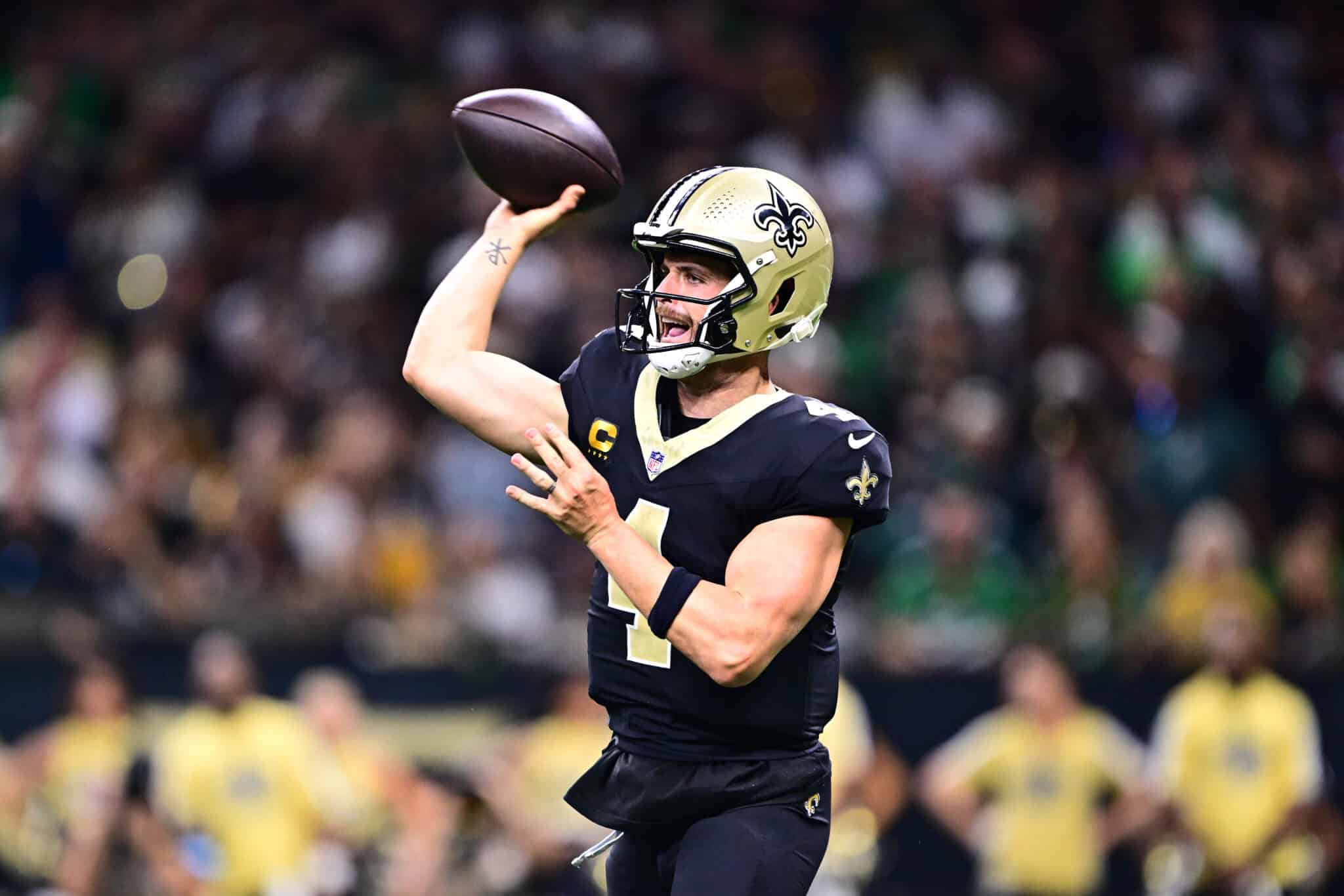 Eagles Star Takes A Big Shot At Derek Carr After Win Sunday