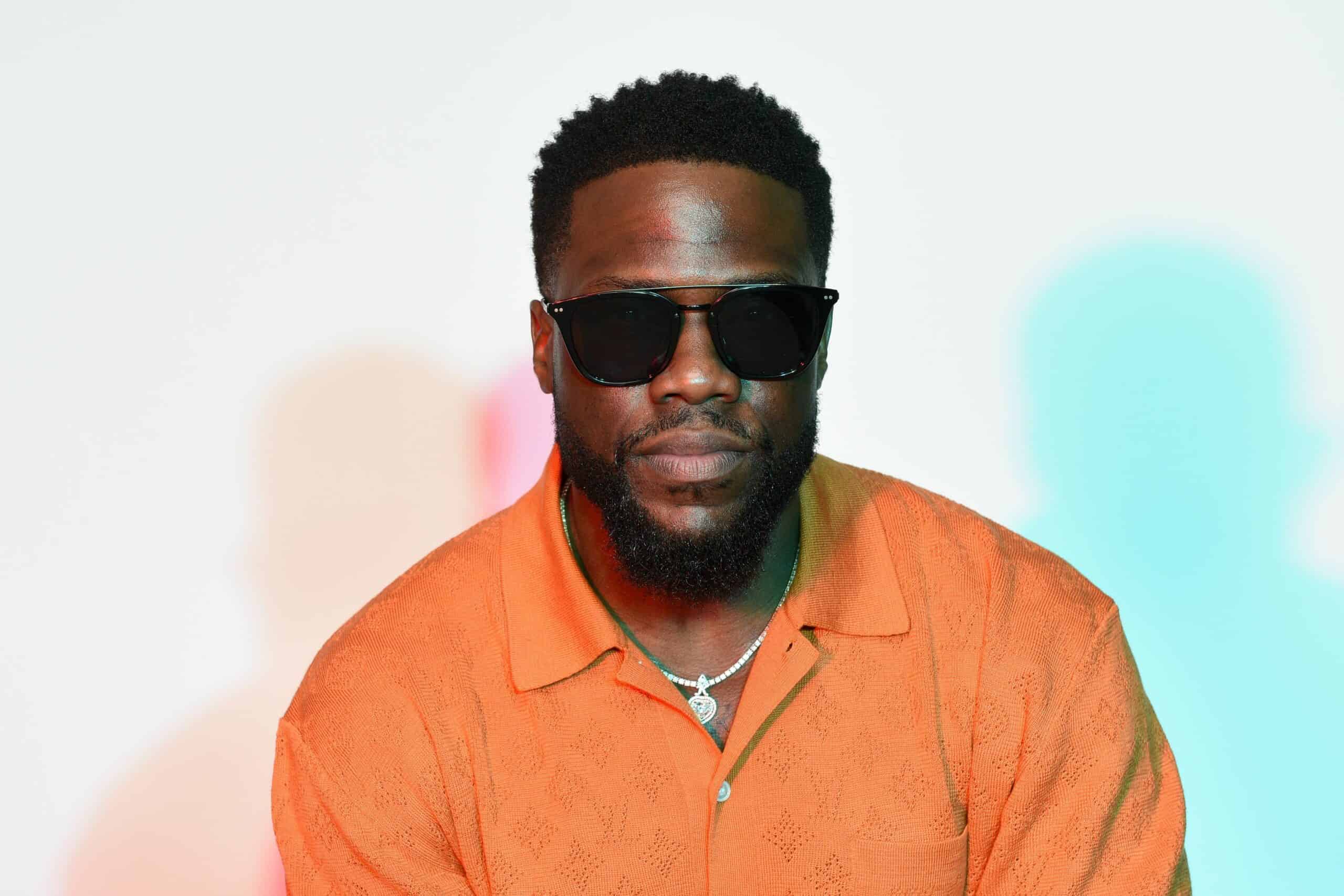 Kevin Hart Calls NFL Team 'Idiots' For Letting 1 Player Go