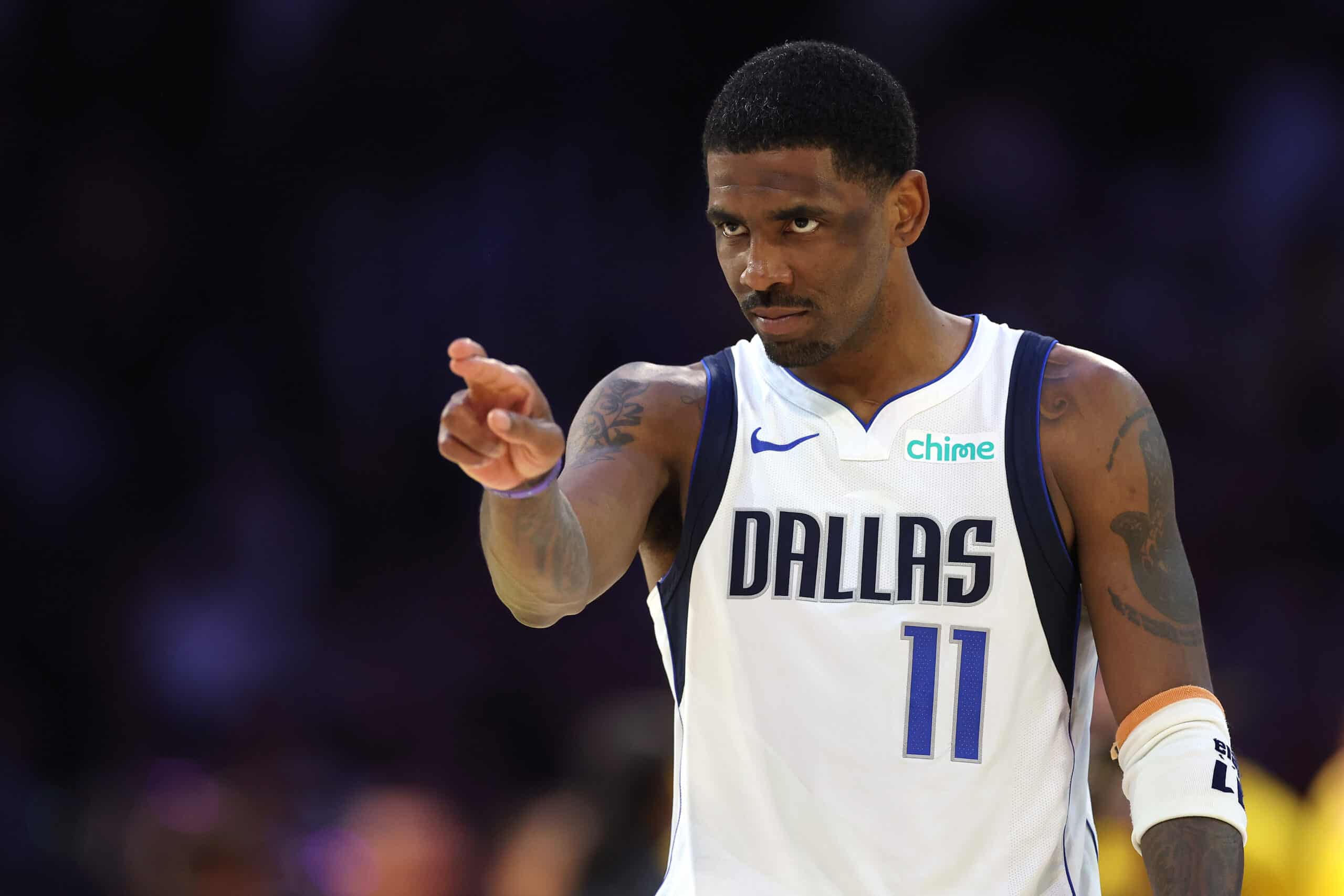 Kyrie Irving Shows Off New Look