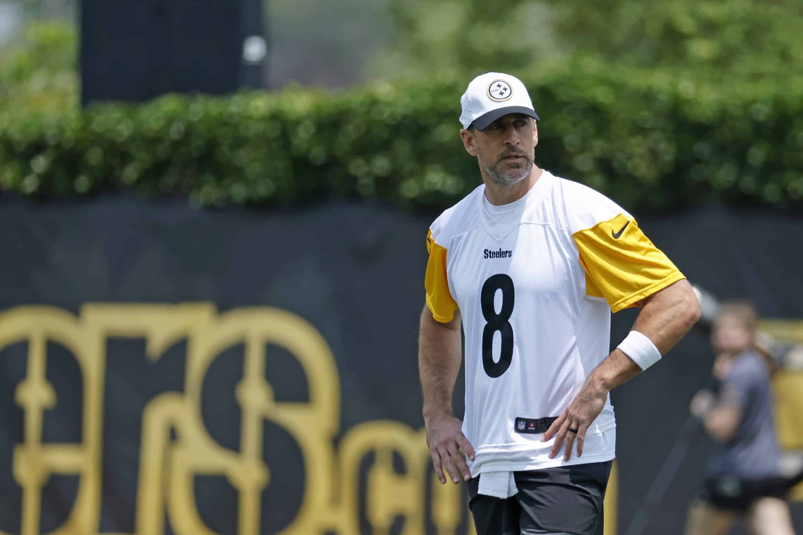 Aaron Rodgers Reveals 'Big Reason' He Signed With Steelers