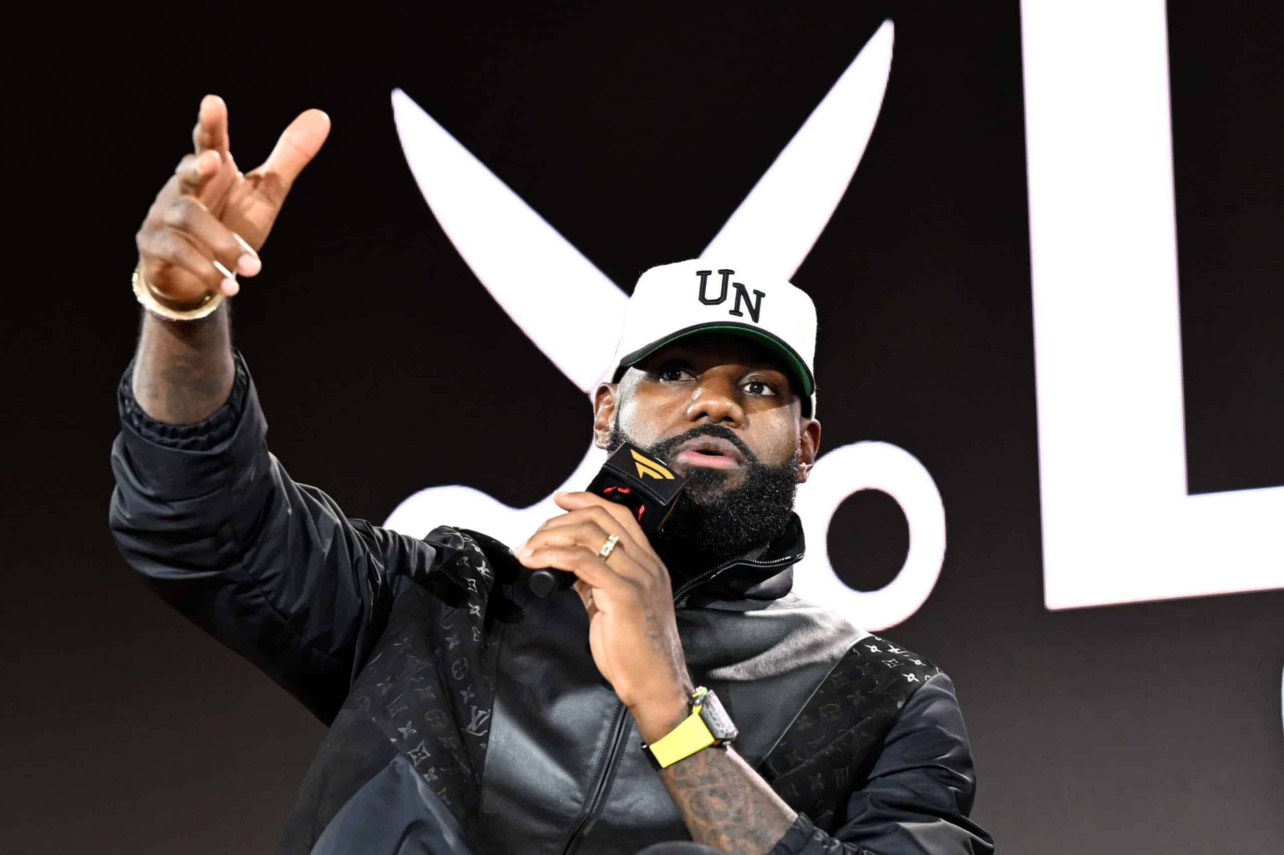 LeBron James Shows Off Golf Swing