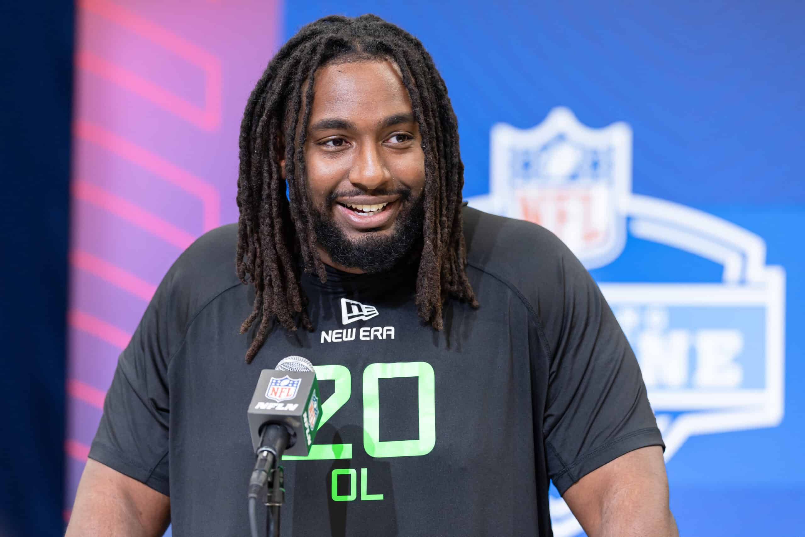 Stats Show How Donovan Jackson Dominated In NFL Debut