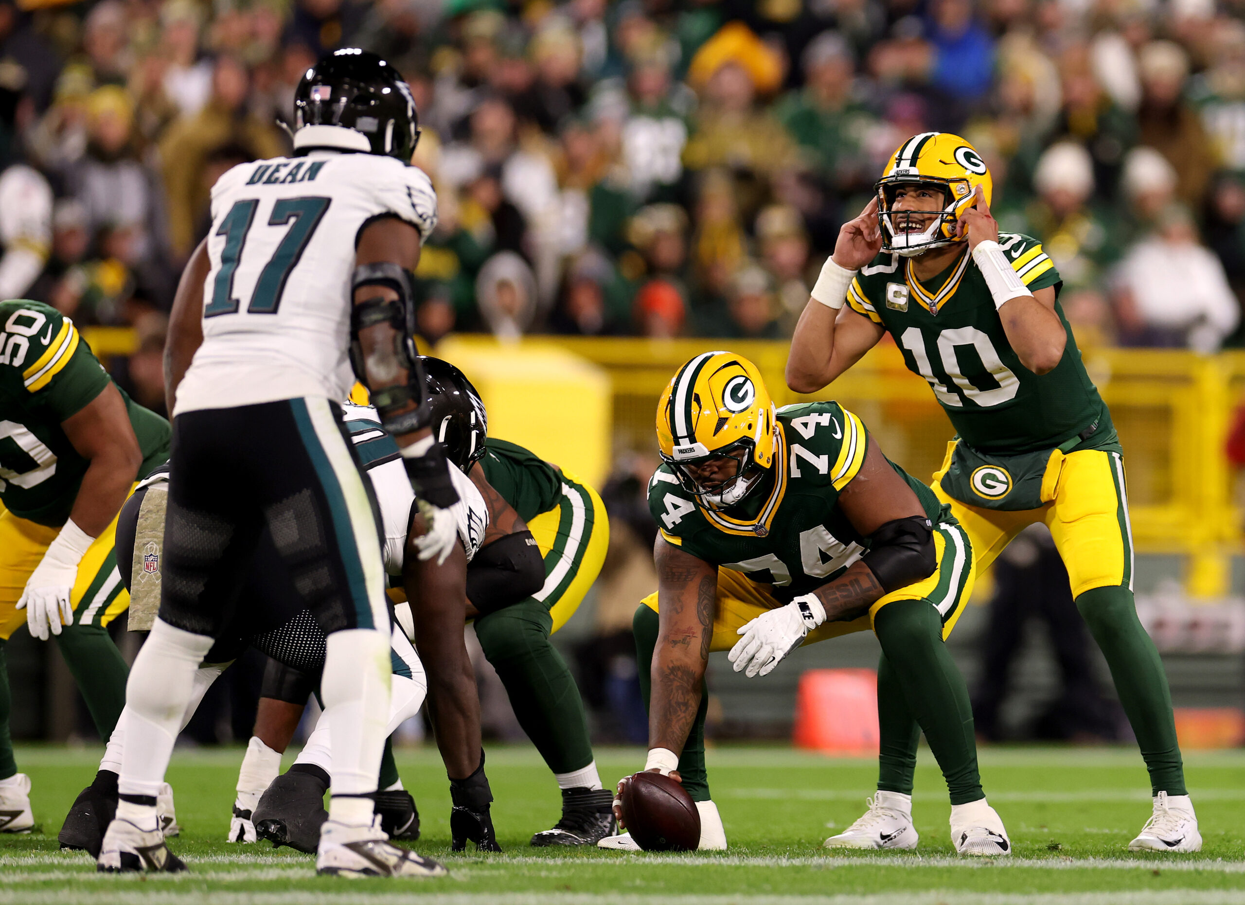 Analyst Makes Case For Packers To 'Throw The Ball'